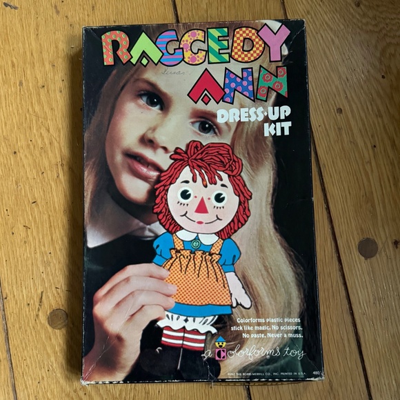Colorforms | Toys | Vintage Raggedy Ann Colorforms 967 | Poshmark